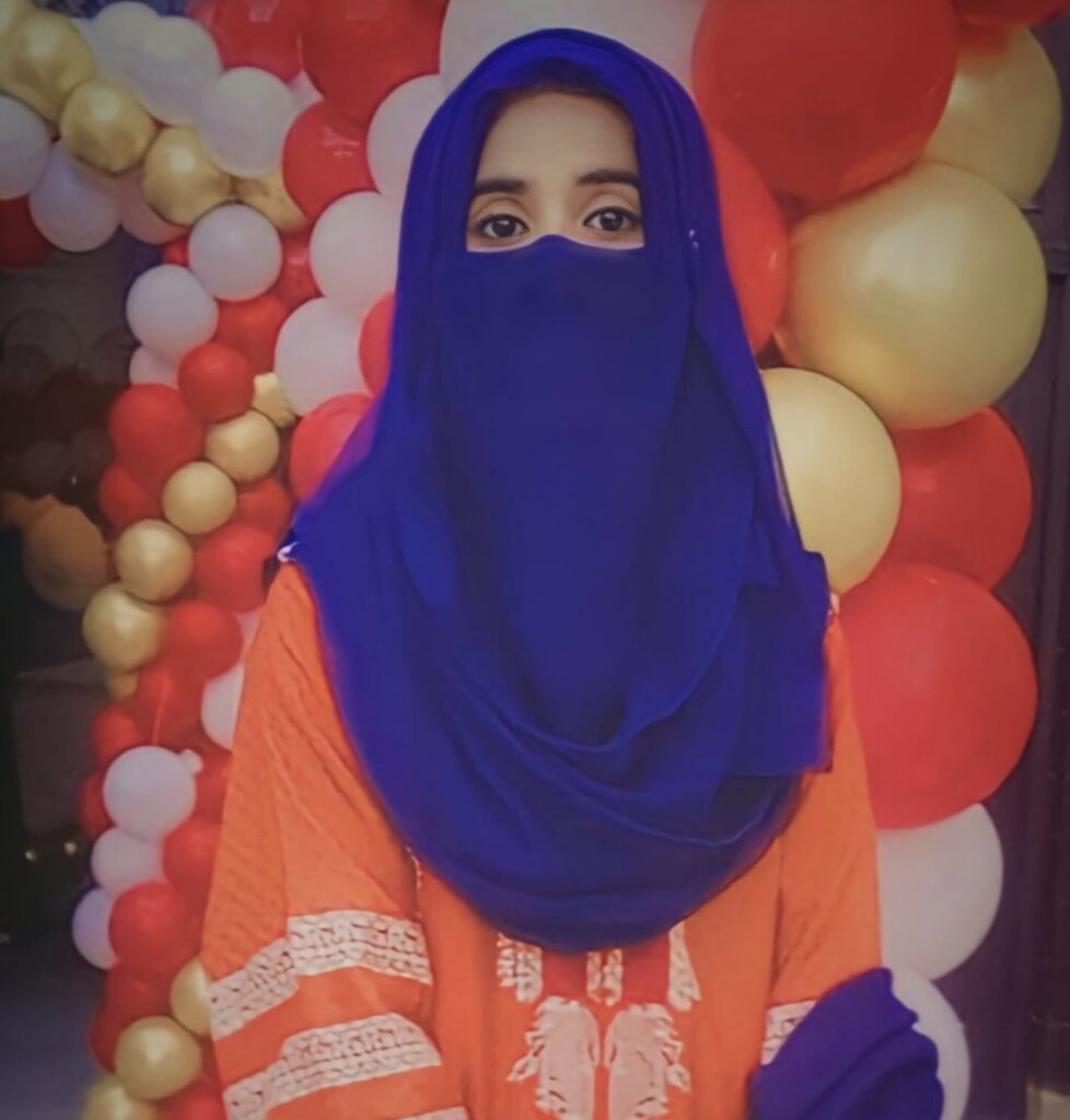 Zoha Saleem - IMM